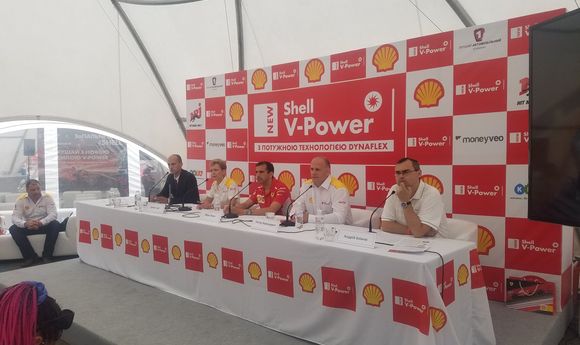 Shell представила топливо V-POWER с технологией DYNAFLEX | НафтоРинок